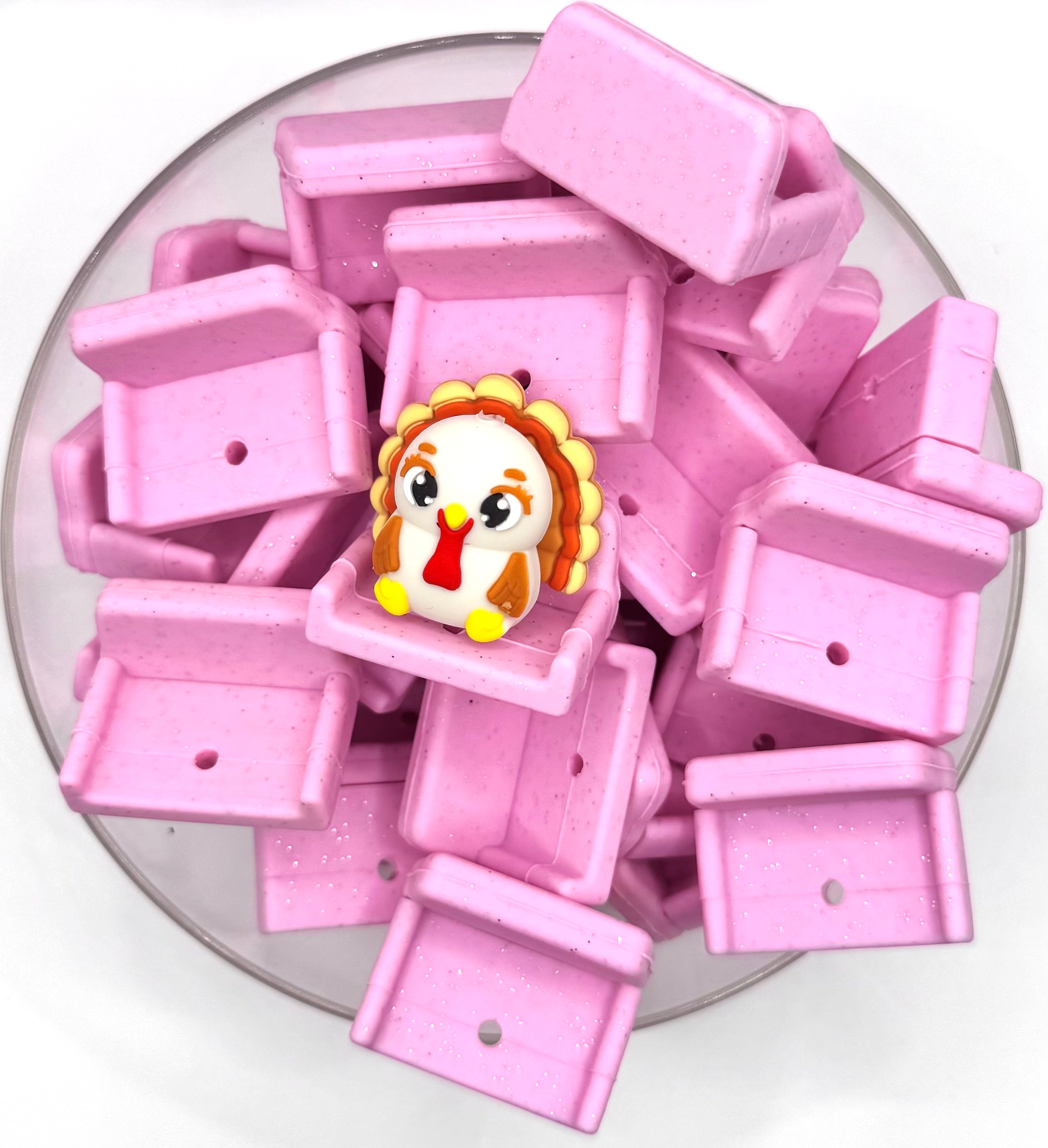3D pink glitter couch (HBK exclusive) silicone focal bead
